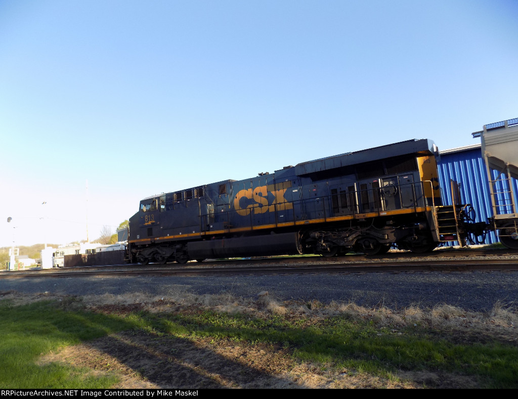 CSX 813